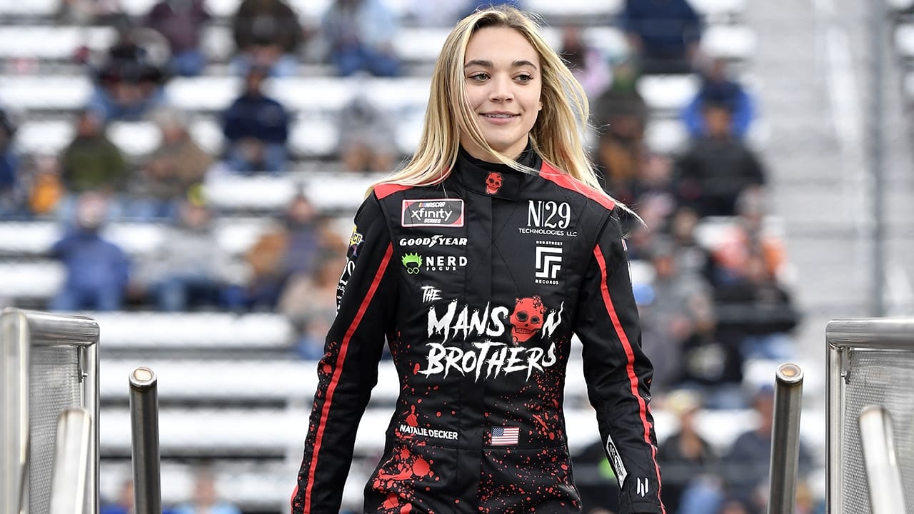 10 Best Female NASCAR Drivers of All Time - Surprise Sports
