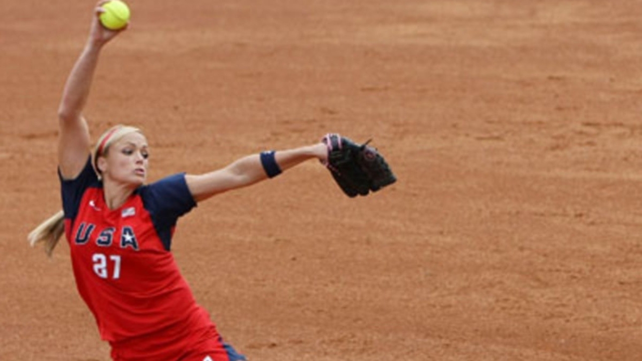 Jennie Finch 2025: Net Worth, Career Earnings, Endorsement, Stats ...