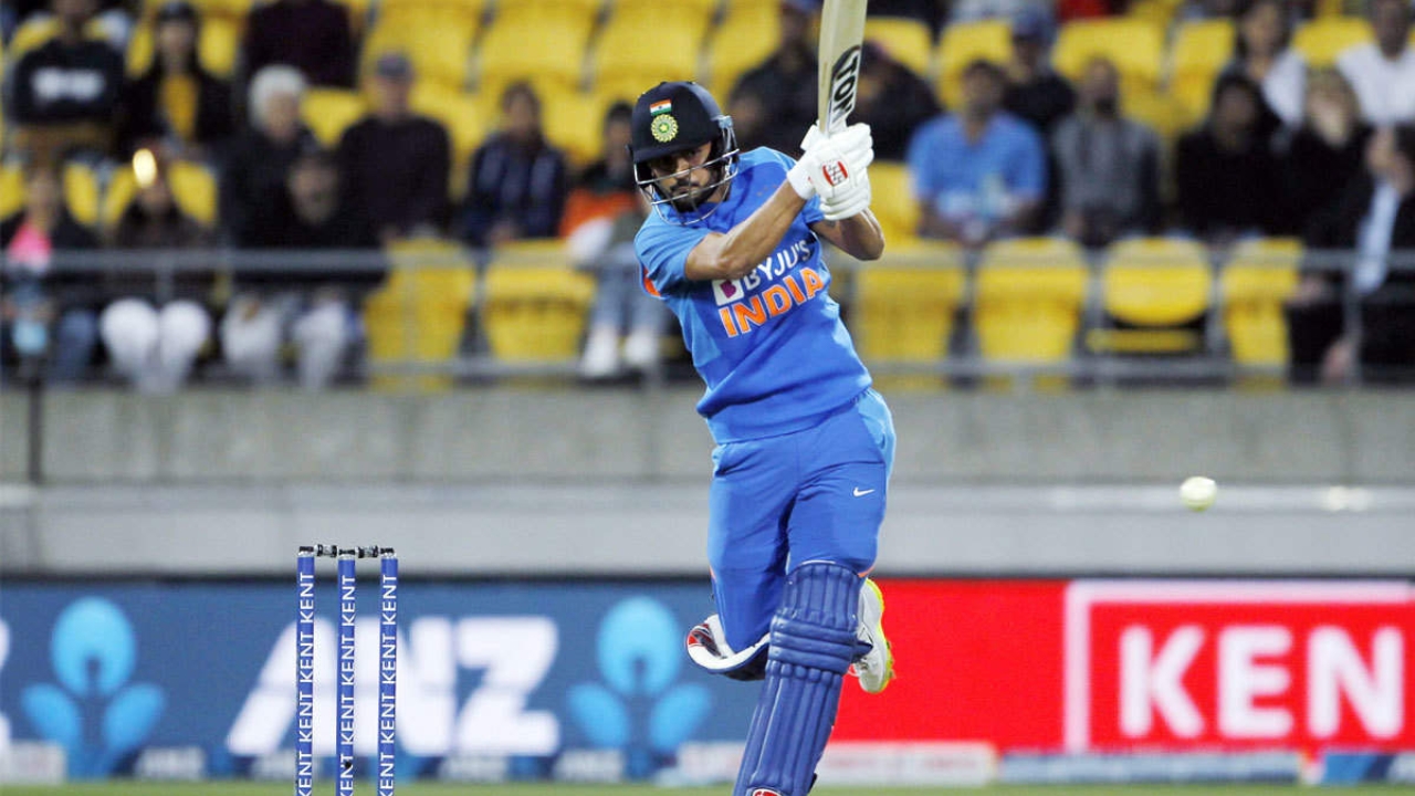 Manish Pandey 2025: Net Worth, IPL Salary, Earnings - Surprise Sports
