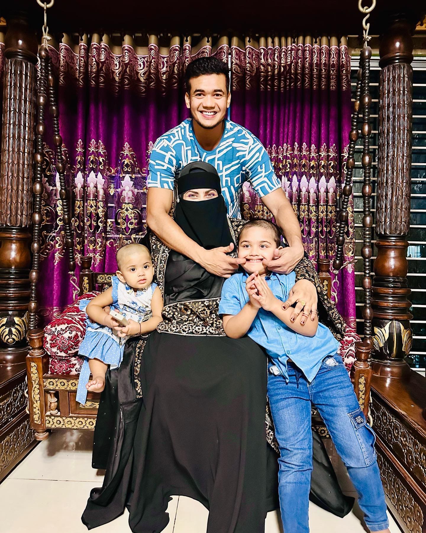 Taskin Ahmed 2024: Net Worth, Career Earnings, Salary, Stats ...