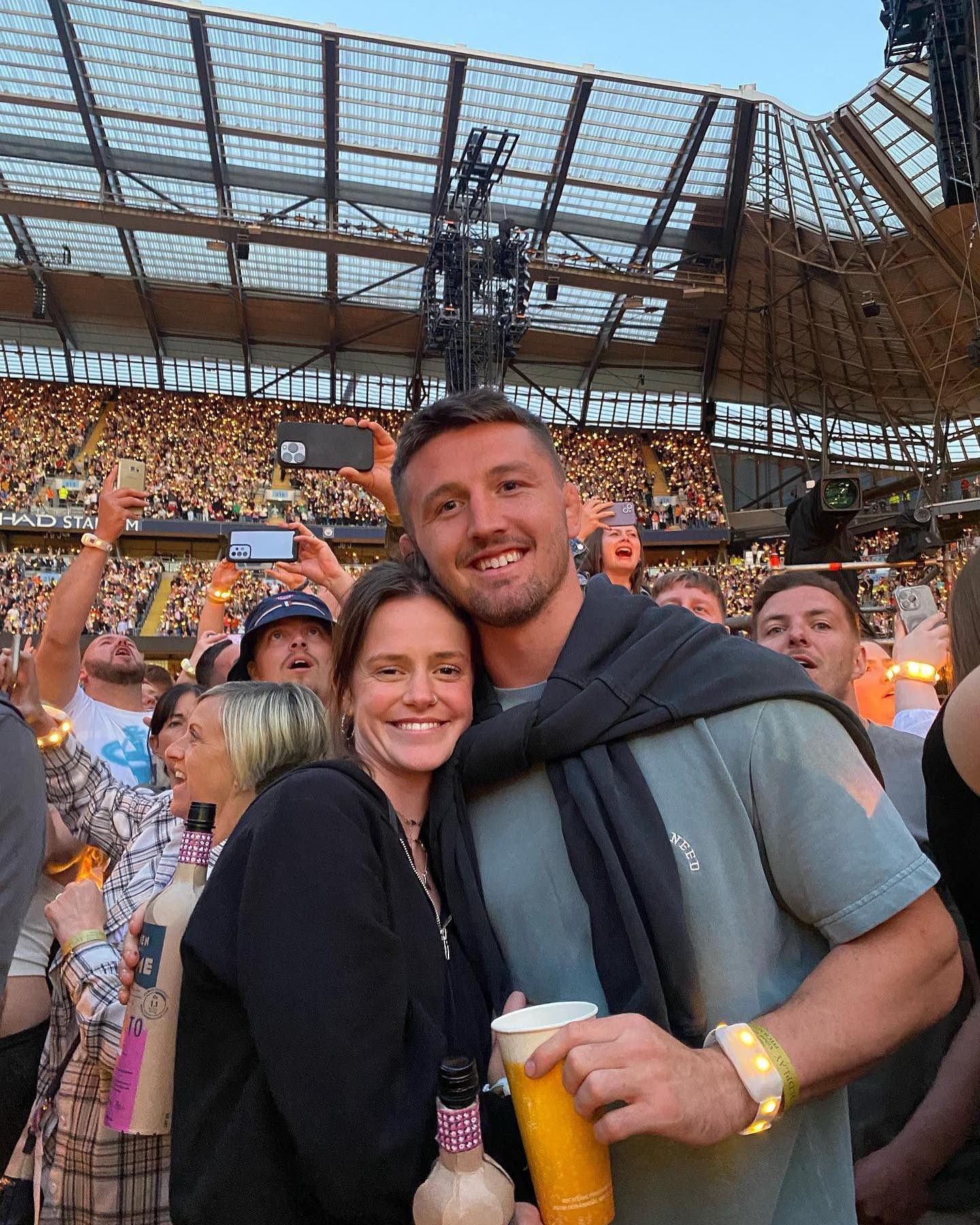 Tom Curry Net Worth 2024: Career Earnings, Salary, Stats - SurpriseSports