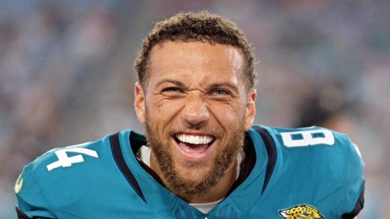 Elijah Cooks 2025: Net Worth, Contract, Salary, Career Earnings ...