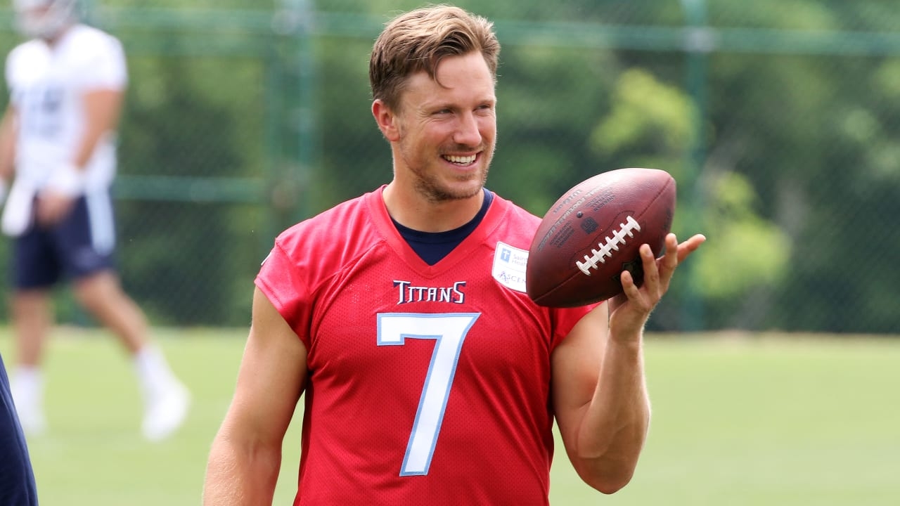 Blaine Gabbert 2024: Net Worth, Contract, Salary, Career Earnings ...