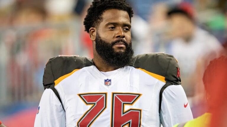 Donovan Smith 2025: Net Worth, Contract, Salary, Career Earnings ...