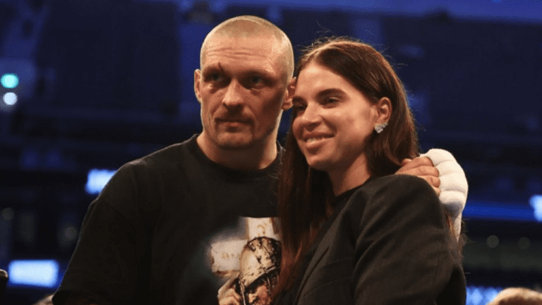 Oleksandr Usyk 2025: Net Worth, Purses, Career Earnings - Surprise Sports