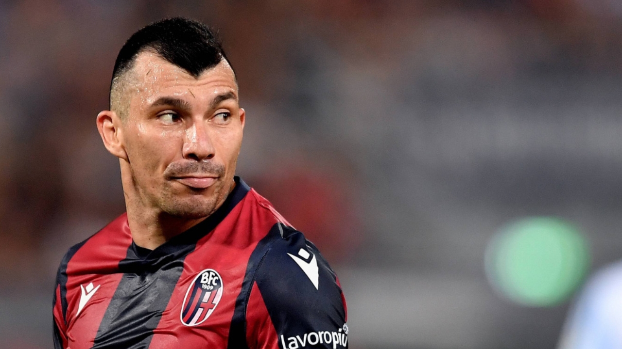 Gary Medel 2025: Net Worth, Salary, Career Earnings, Contract, Stats ...