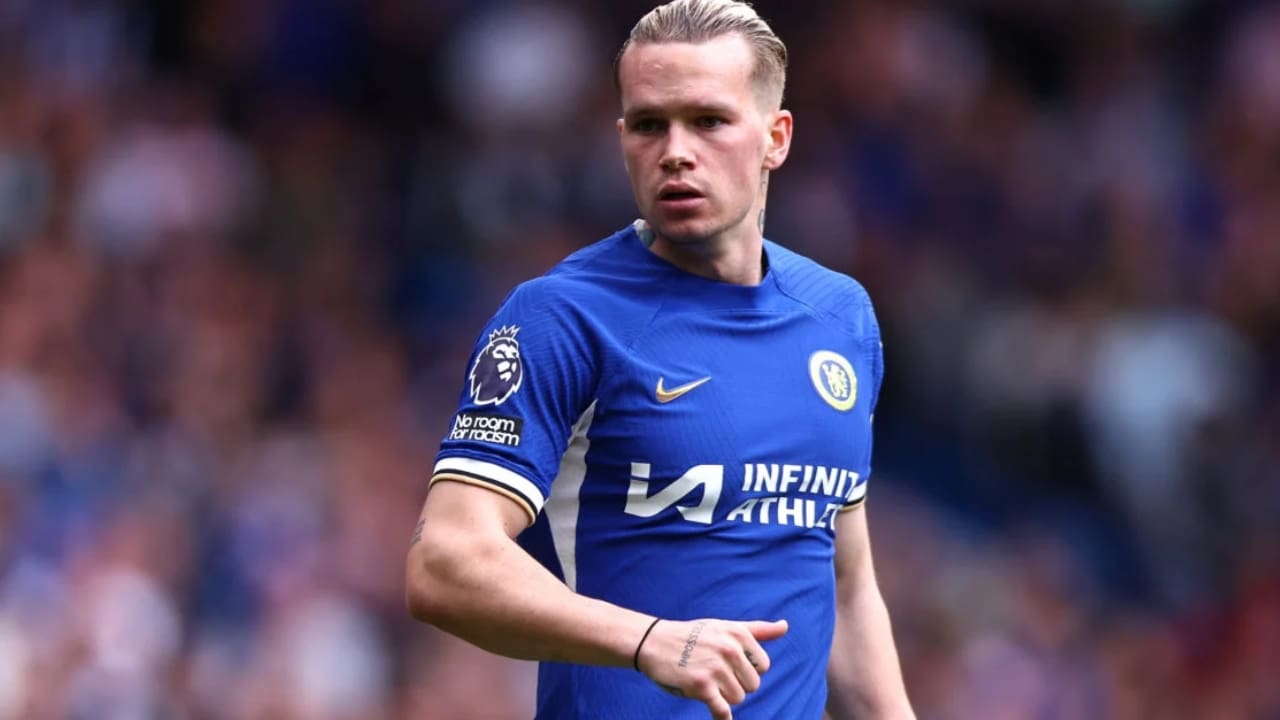 Mykhailo Mudryk 2025: Net Worth, Contract, Salary - Surprise Sports