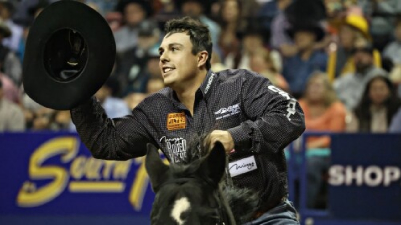 Dirk Tavenner 2025: Net Worth, Career Earnings, and Stats - Surprise Sports