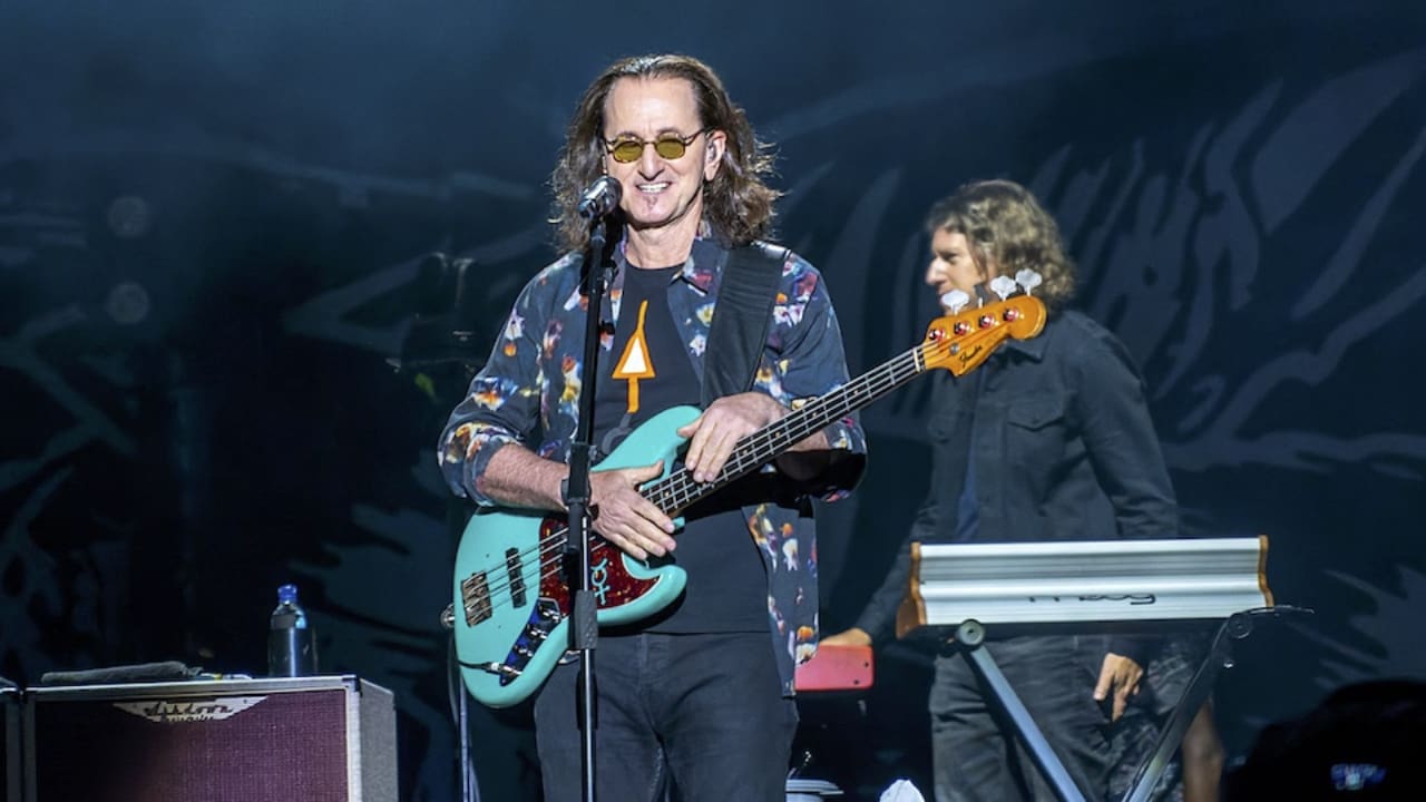 Geddy Lee Net Worth 2024: A Deep Dive into the Rush Frontman's Finances ...
