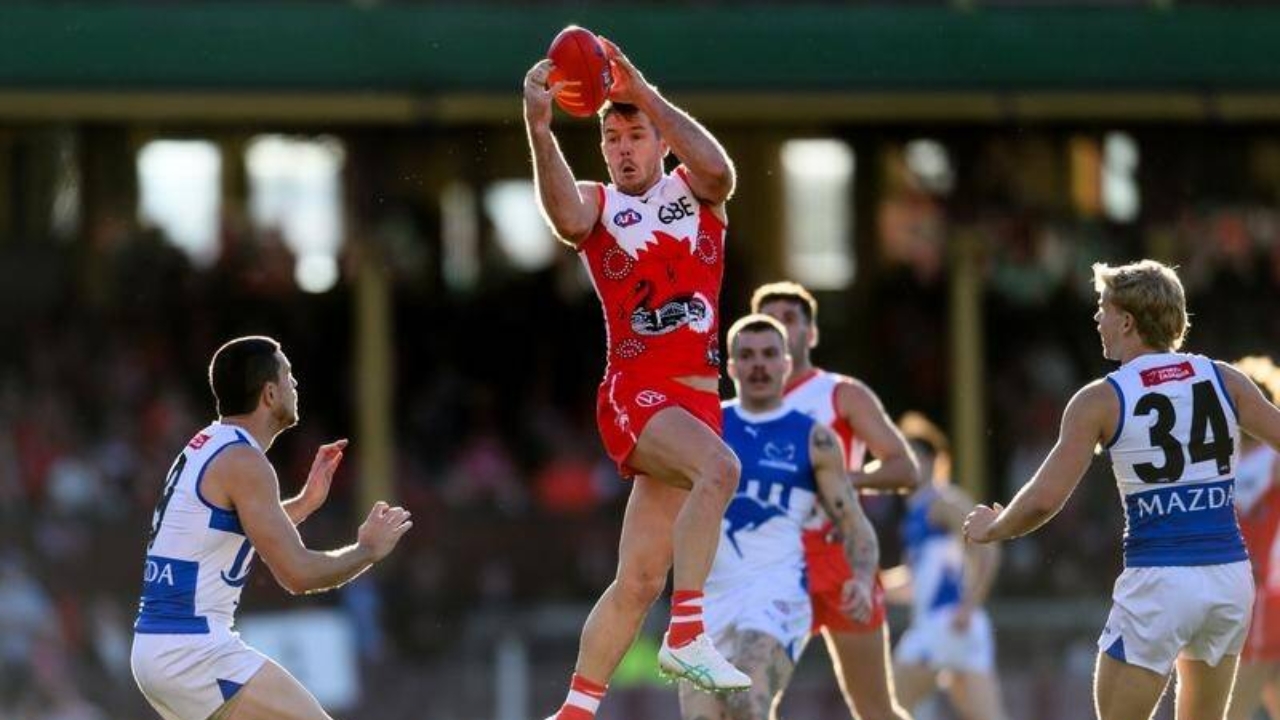 Luke Parker 2025: Net Worth, Career Earnings, Contract, Stats ...