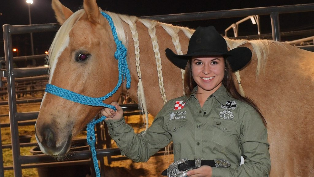 Bernarda Pera 2024: Net Worth, Salary, and Earnings - SurpriseSports