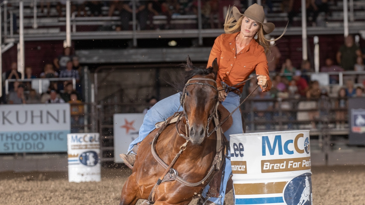 Sue Smith 2025: Net Worth, Career Earnings and Stats - Surprise Sports