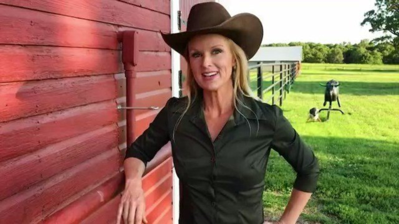 Bernarda Pera 2024: Net Worth, Salary, and Earnings - SurpriseSports