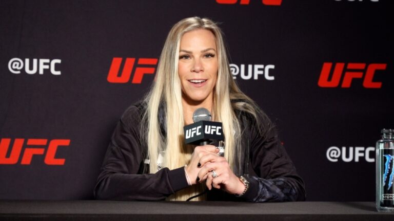 Katlyn Chookagian 2025: Net Worth, Fight Purses, Spouse, FAQs ...