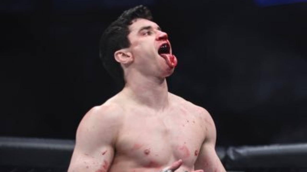 Mike Malott 2025: Net Worth, Fight Purses, Girlfriend - Surprise Sports