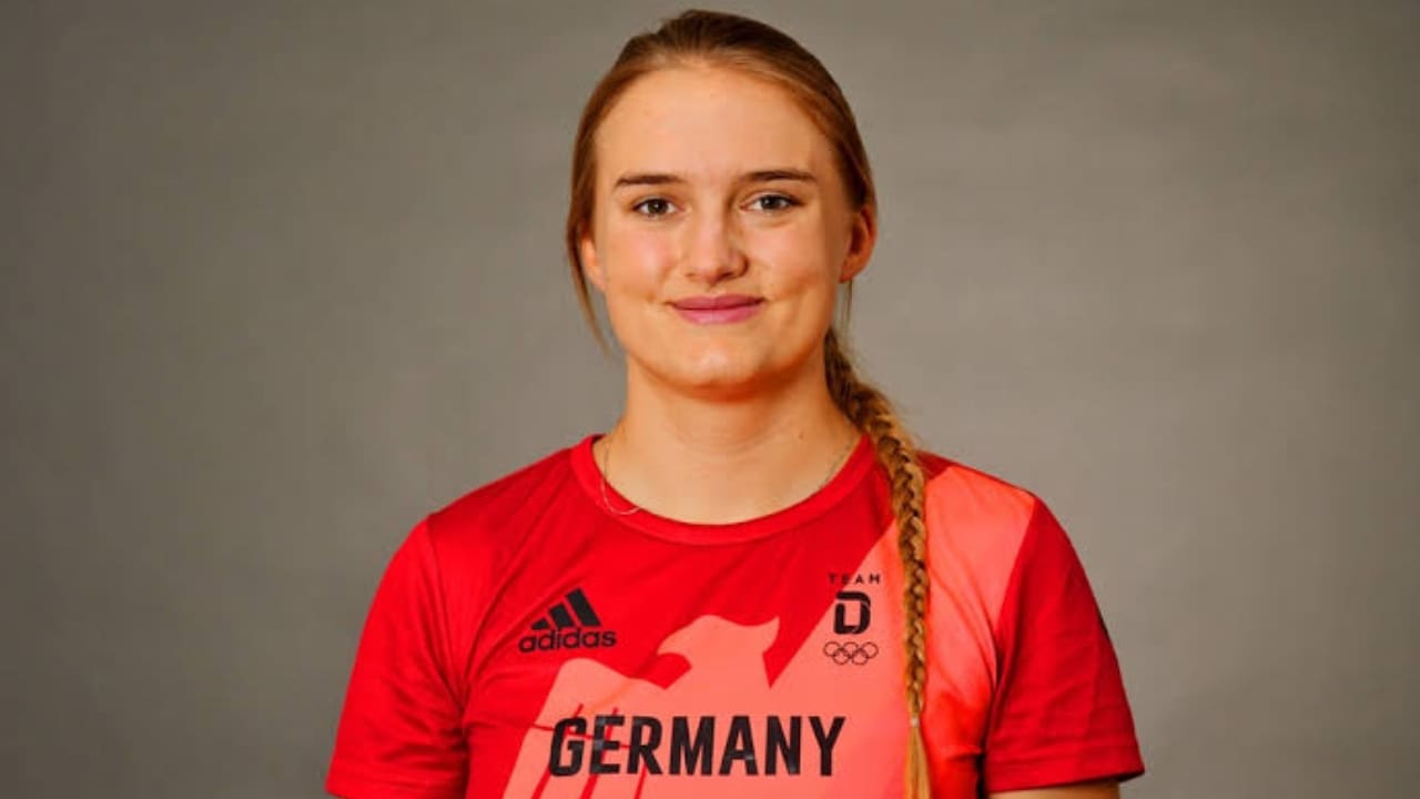 Helen Maroulis 2024: Net Worth, Salary, and Earnings - SurpriseSports