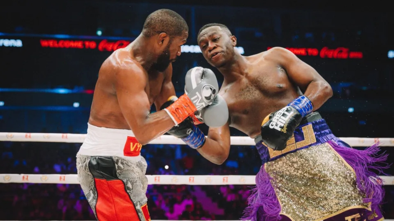 Deji Olatunji 2025: Net Worth, Fight Purses, Records - Surprise Sports