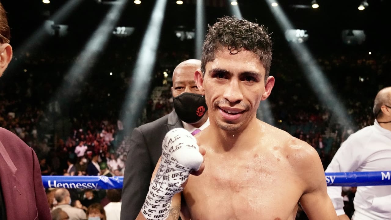 Leonardo Baez 2025: Net Worth, Fight Purses, Records, Endorsements ...