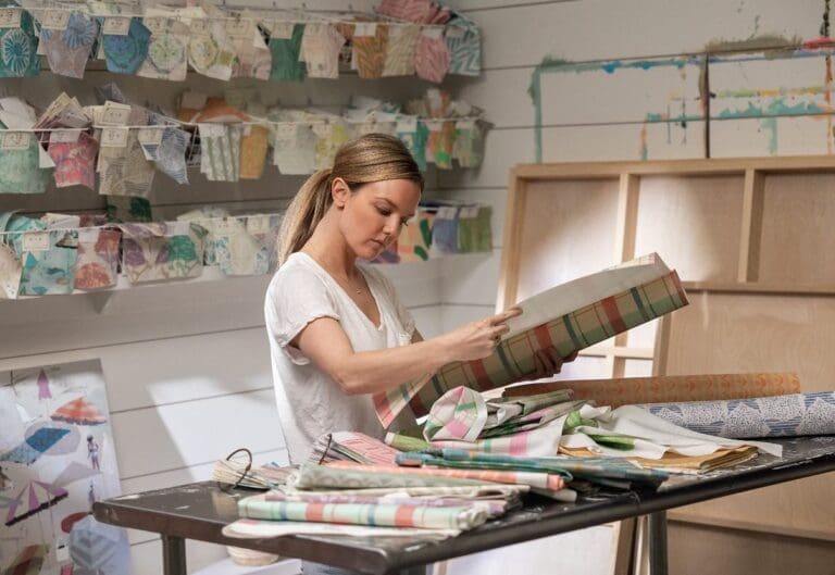 Who is Russell Henley’s Wife? Meet Teil Duncan, Her Net Worth, Art ...