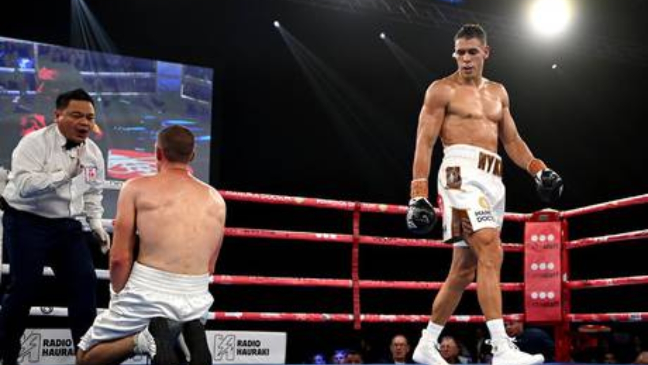 Tommy Karpency 2025: Net Worth, Fight Purse, Records - Surprise Sports