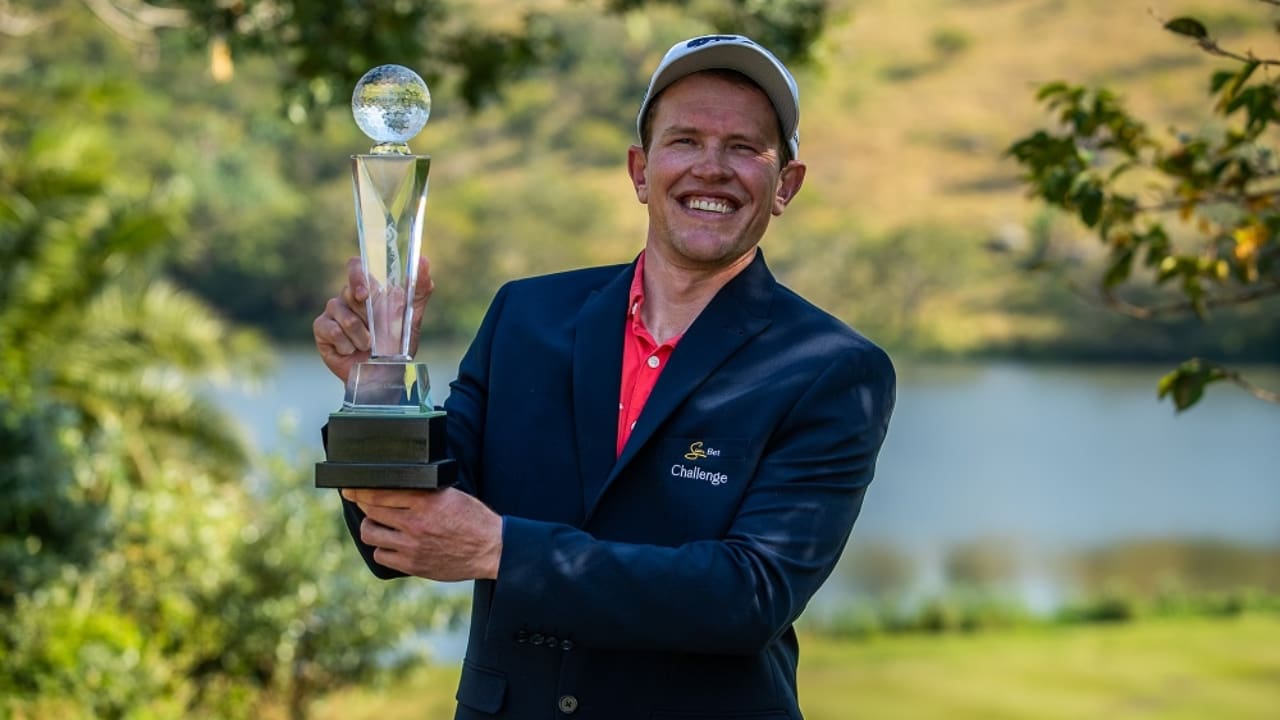 CJ du Plessis 2025: Net Worth, Prize Money, Stats - Surprise Sports