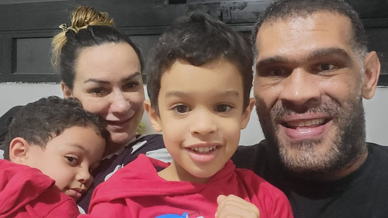 Antonio Silva Net Worth in 2026: Fight Purses, Endorsements, Stats ...