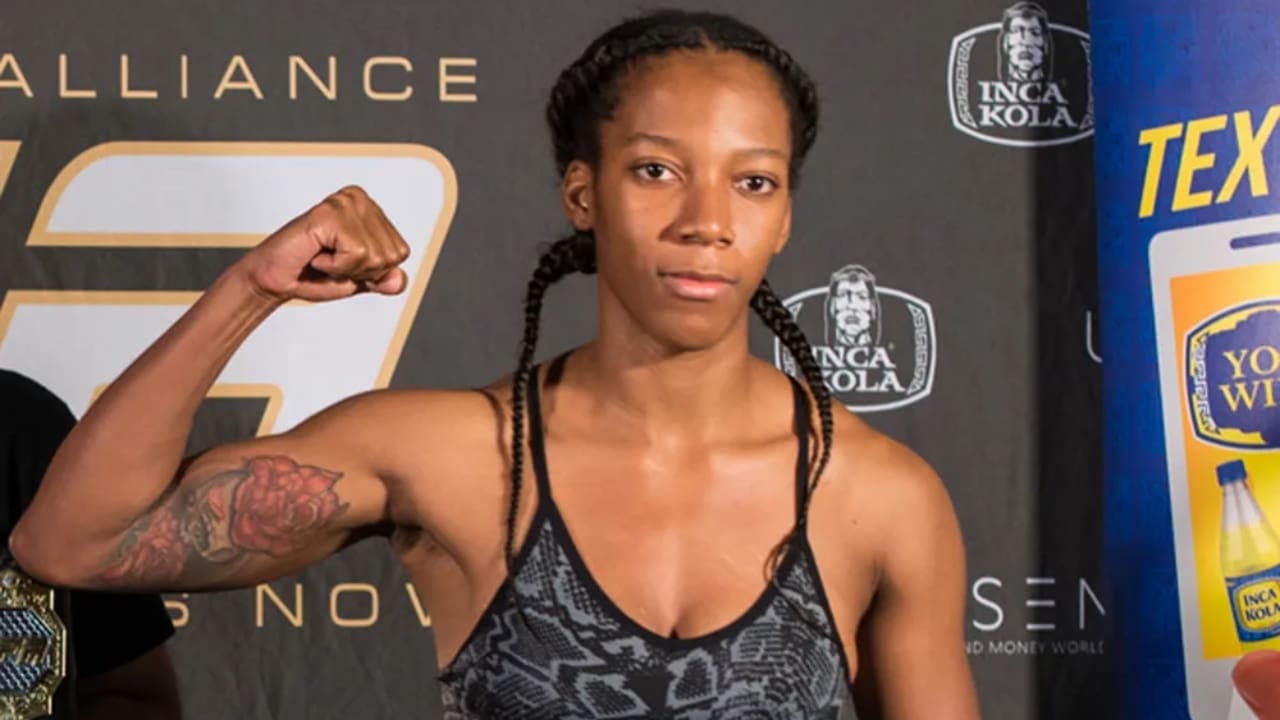 Joselyne Edwards Net Worth in 2026: Fight Purses, Endorsements, Stats ...