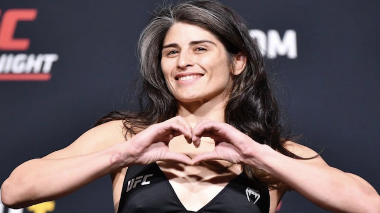 Julia Avila 2025: Net Worth, Fight Purses, Records, Husband - Surprise Sports