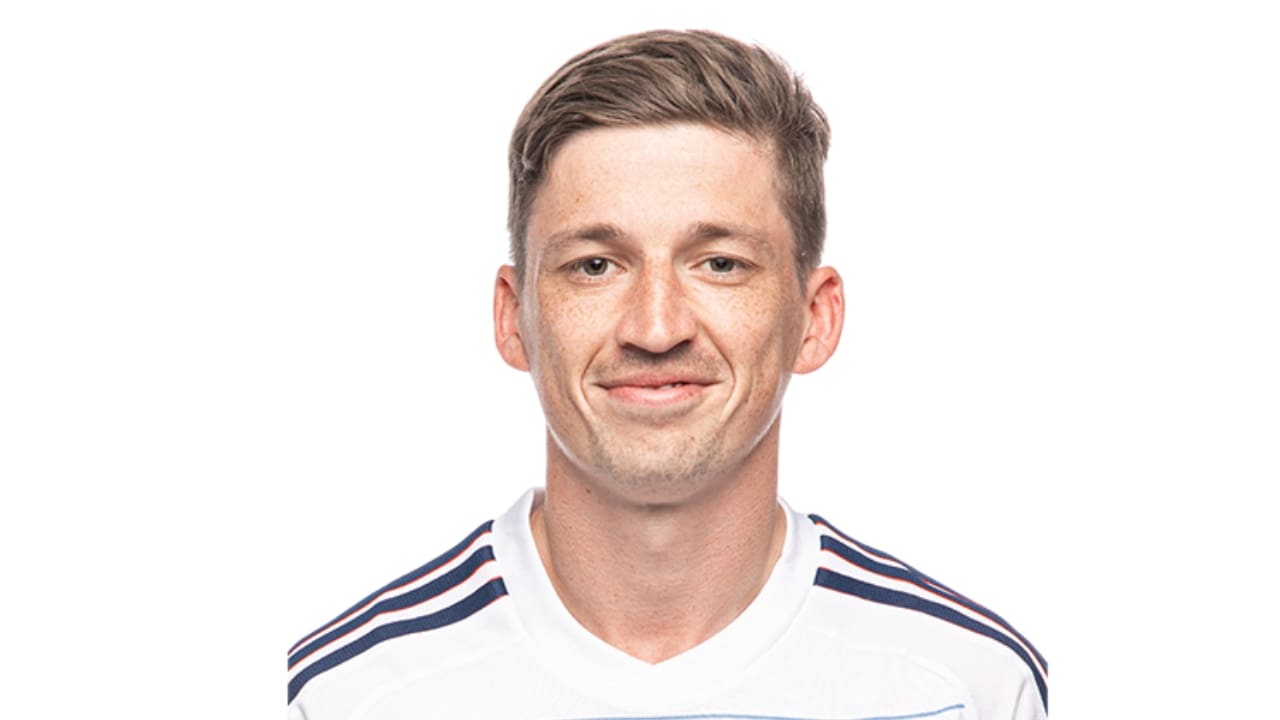 Jasmine Paolini 2024: Net Worth, Salary, Endorsement, Stats, Husband ...