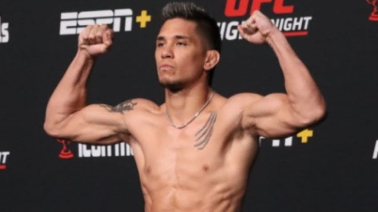 T.J. Brown 2025: Net Worth, Fight Purses, Records - Surprise Sports