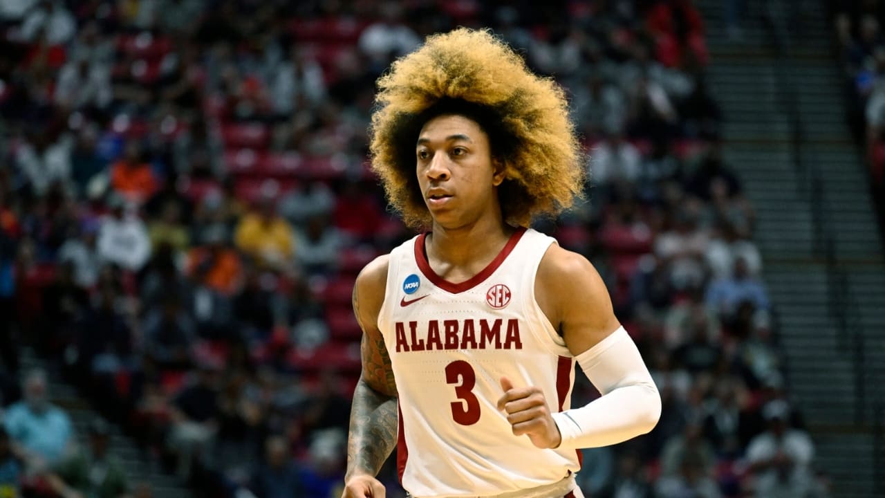 Hollywood Brown 2025: Net Worth, Contract, Salary, Career Earnings ...