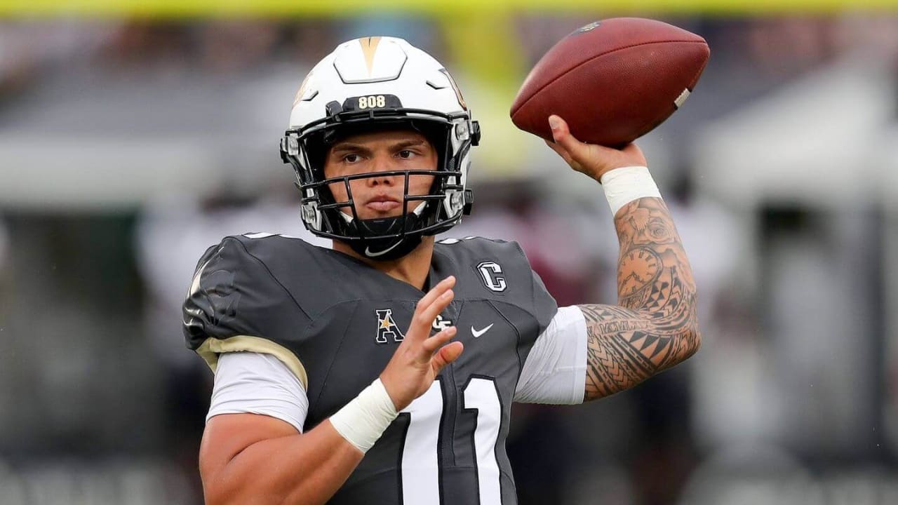 Dillon Gabriel Net Worth in 2026: NFL Salary, Contract, Career Earnings ...