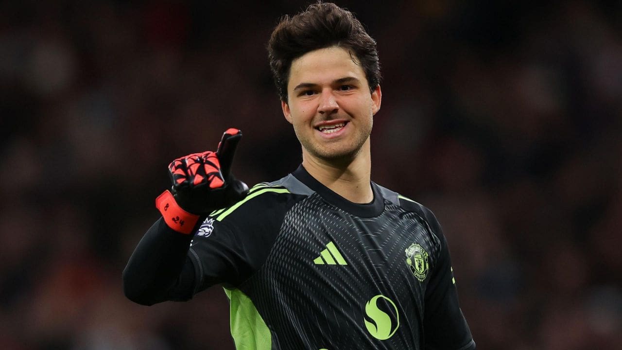 Senne Lammens Net Worth in 2026: Salary, Contract, Career Earnings ...